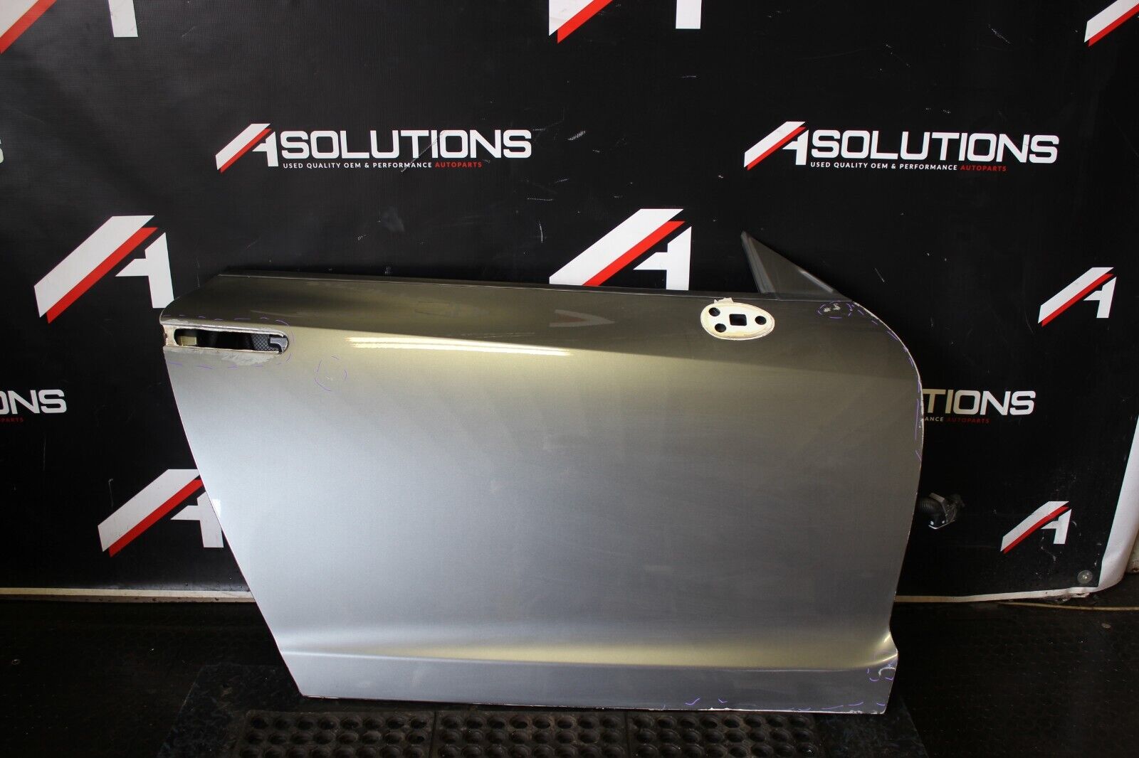 2009-2020 Nissan GTR GT-R R35 Front Right Door Shell Passenger Side OE ...