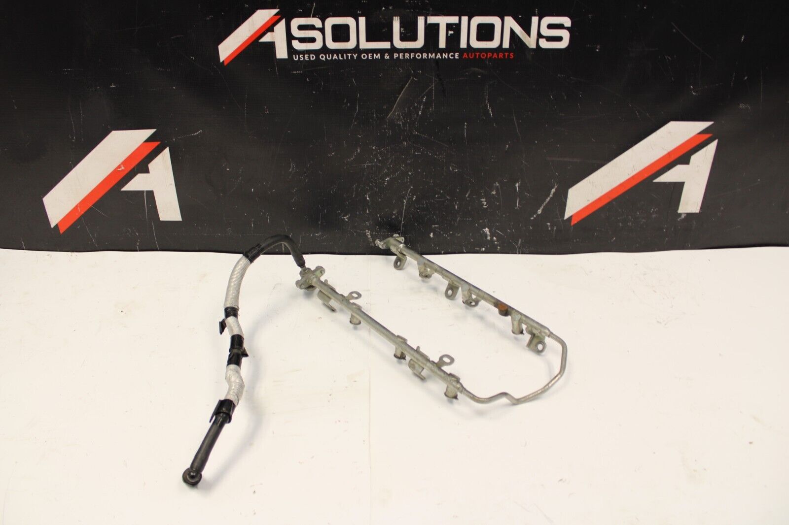 09-15 Nissan GTR GT-R R35 Fuel Rail OEM Stock Fuel Injection Rail VR38 ...